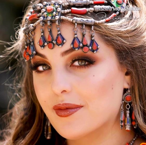 Cigana Anya |Tarot online| consultora | Ciganas do Oriente:Tarot online ...